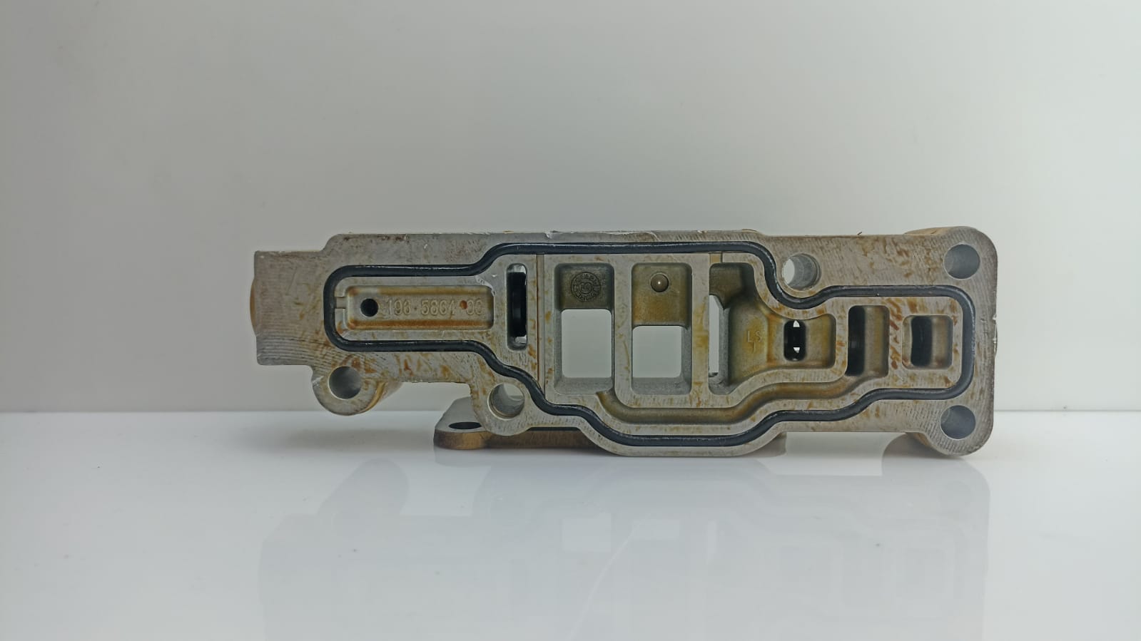 VALVE BASE 196-5865-GCAT - GESTOR DE PARTES