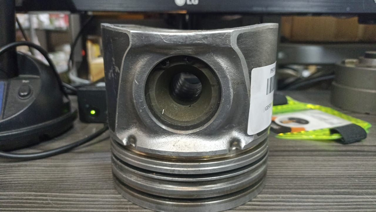 USED IVECO PISTON U-8094846-AAFT - GESTOR DE PARTES